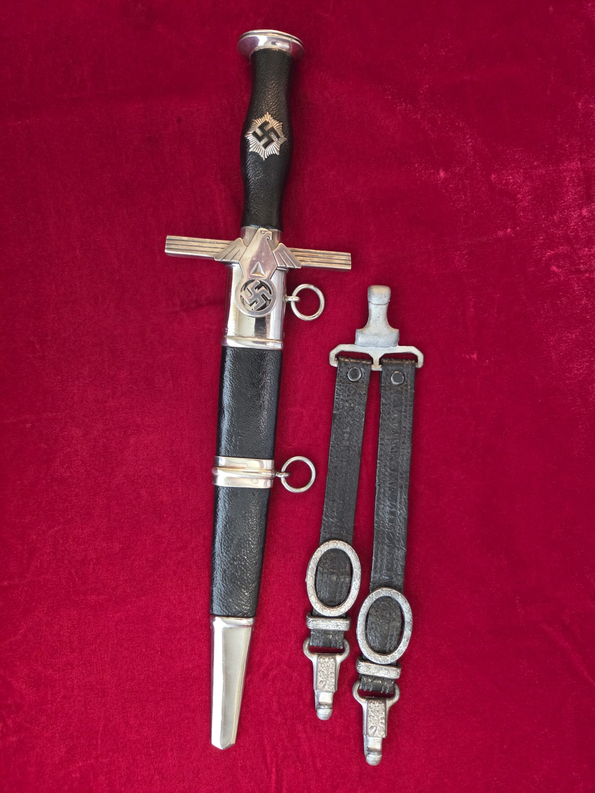 Johnson Reference Books & Militaria