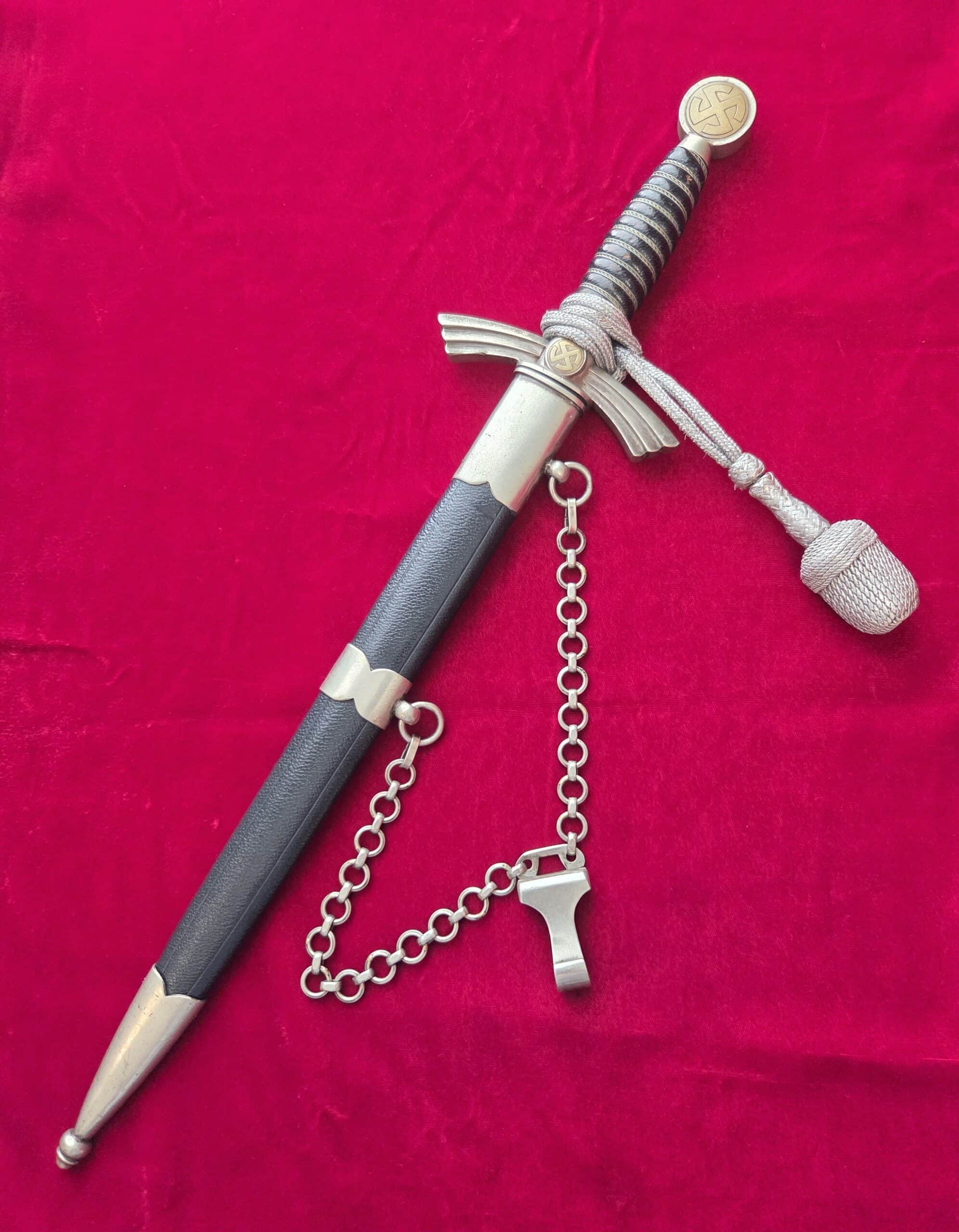 Johnson Reference Books & Militaria