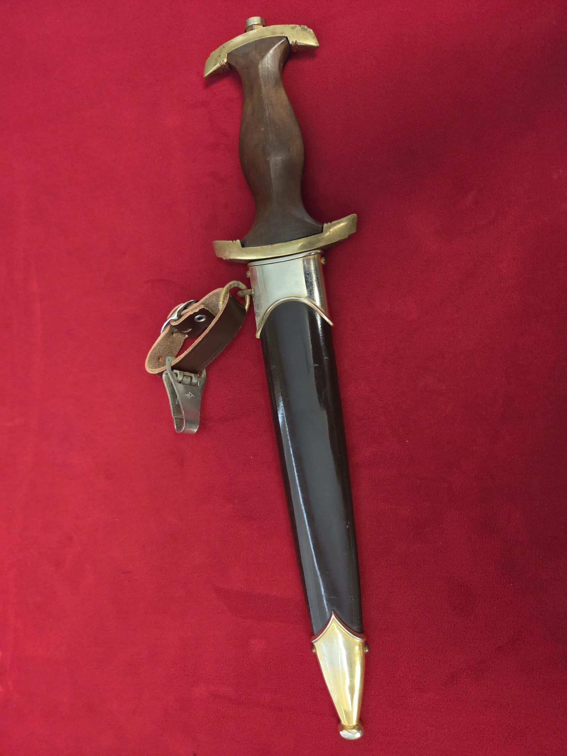 Johnson Reference Books & Militaria