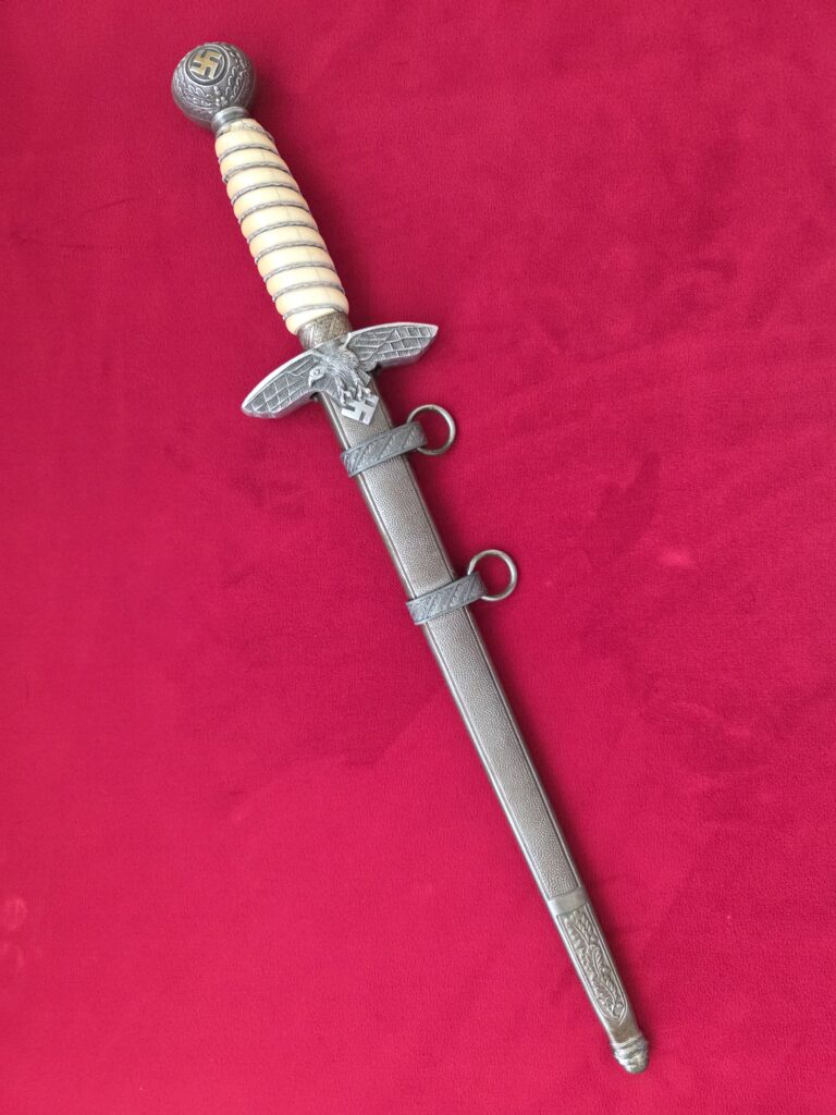 Johnson Reference Books & Militaria