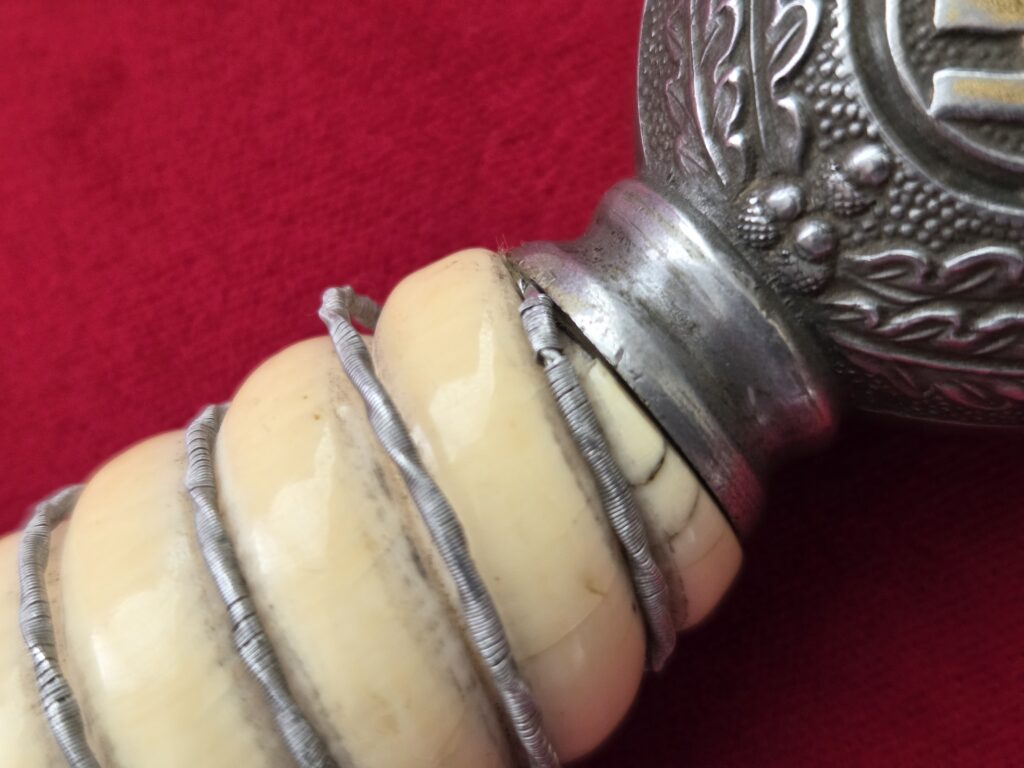 Johnson Reference Books & Militaria