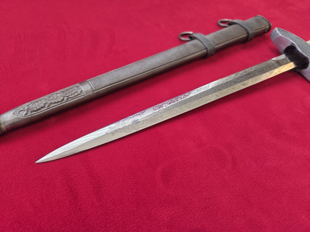 Johnson Reference Books & Militaria