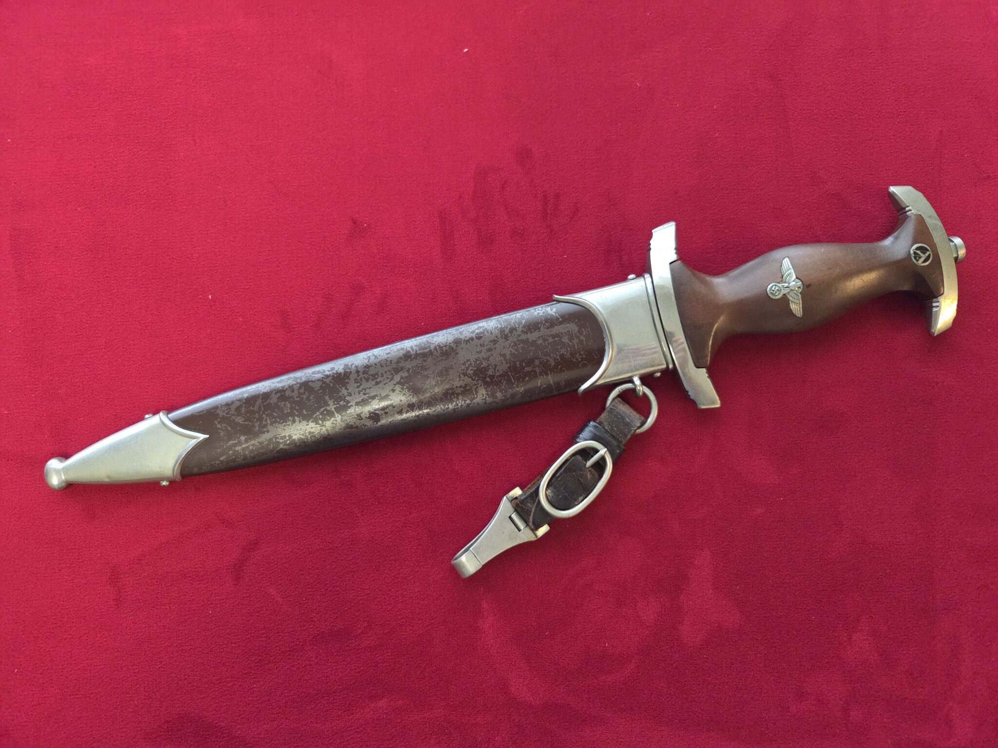 Johnson Reference Books & Militaria