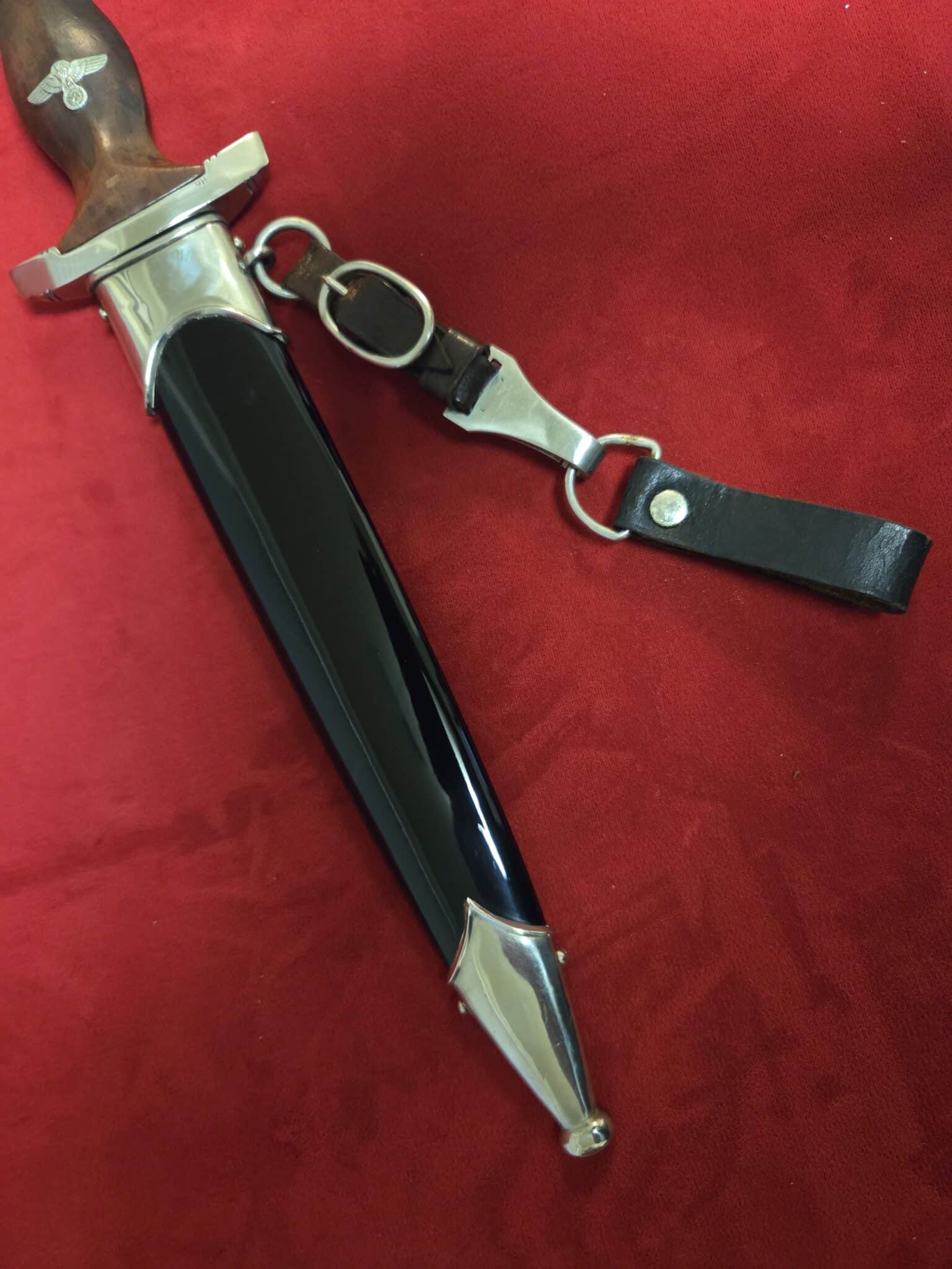 Johnson Reference Books & Militaria