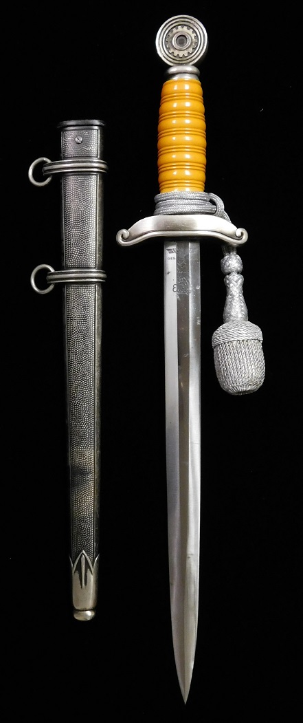 Johnson Reference Books & Militaria